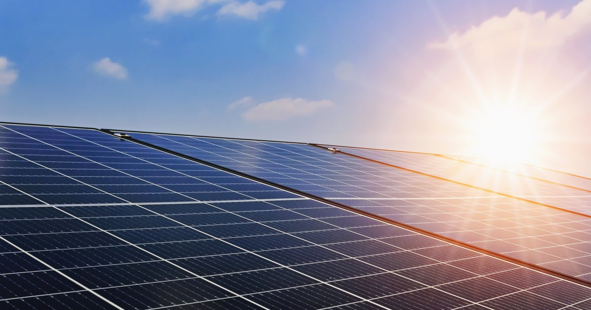 Solcelleanlegg til hus- og hyttetak, næringsbygg, borettslag og sameier | GK